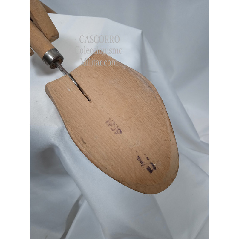 Wooden boot fasteners