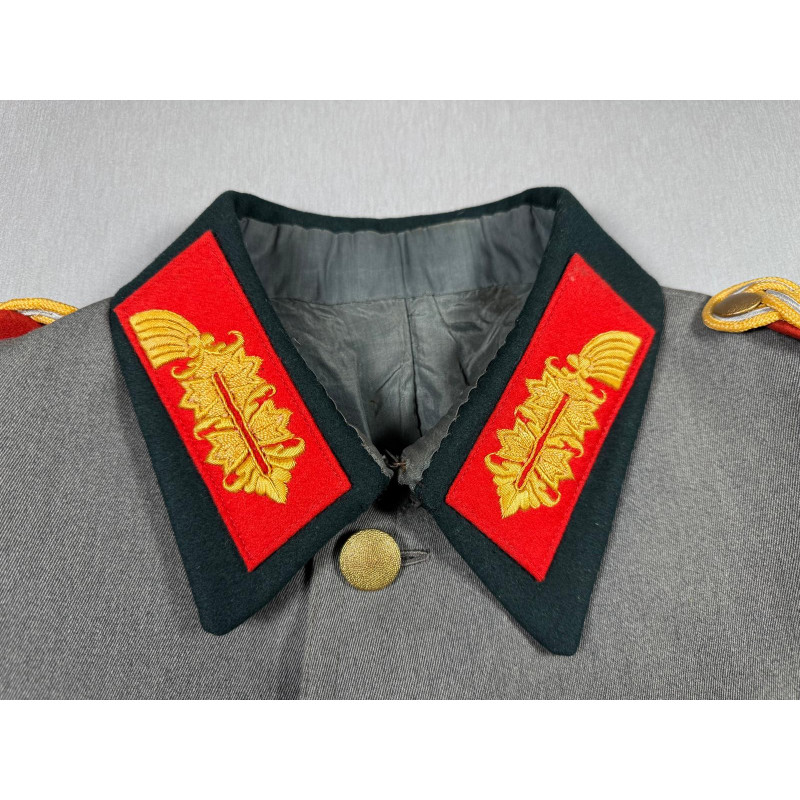 ORIGINAL RARE GERMAN GENERAL TUNIC