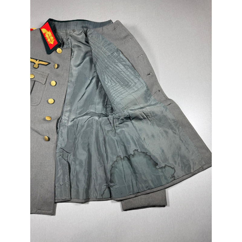 ORIGINAL RARE GERMAN GENERAL TUNIC