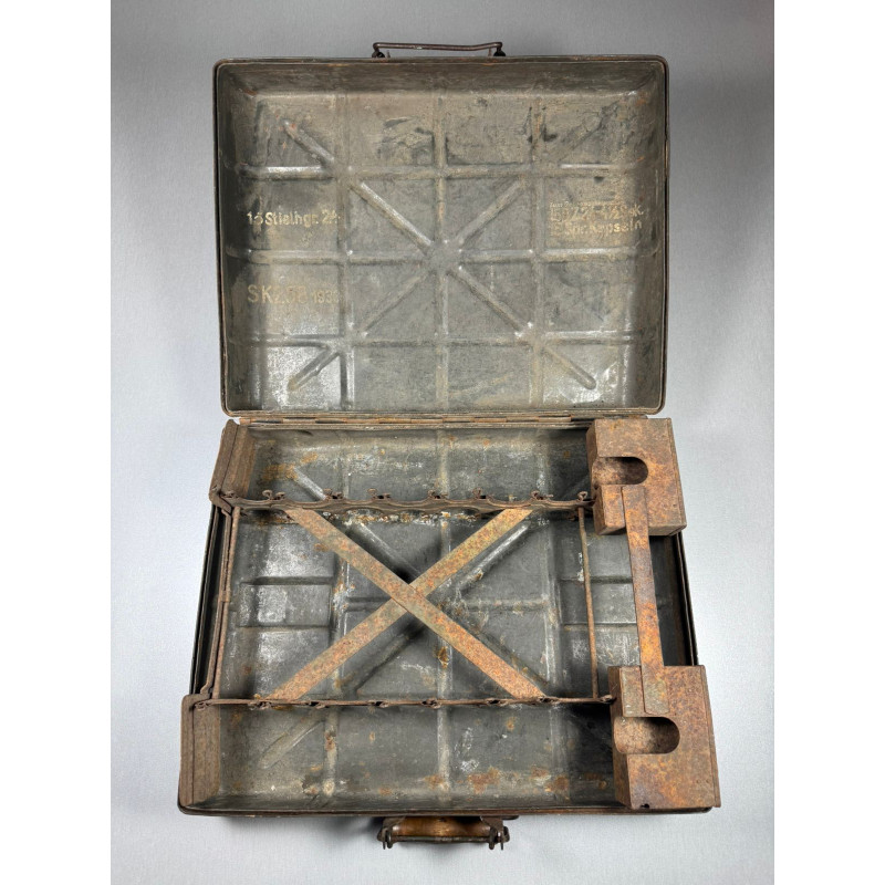 1938 GERMAN M24 GRENADE CASE (COMPLETE)