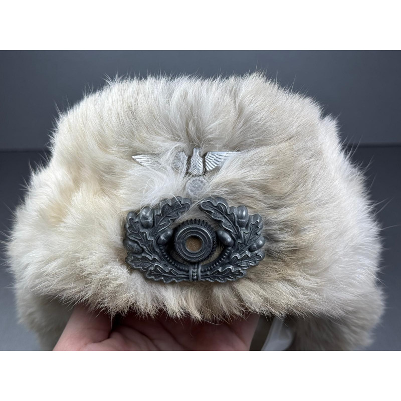 GERMAN WW2 WINTER OFFICER FUR CAP