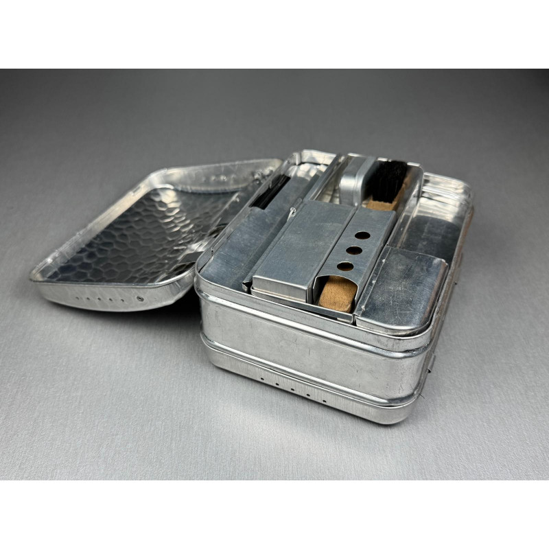 GERMAN OFFICERS WW2 SELF-CARE KIT, "MICA" MANUFACTURER