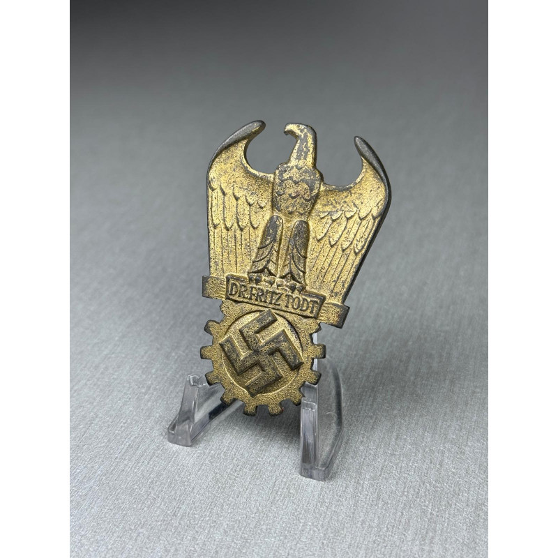 RARE GOLD GERMAN DR FRITZ TODT PRIZE BADGE