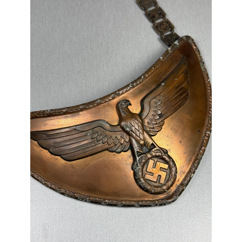 RARE GERMAN NSDAP FLAG BEARER GORGET