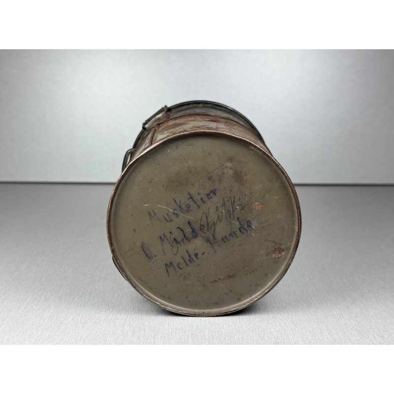 GERMAN WW1 LEATHER GAS MASK & CANISTER (NAMED)