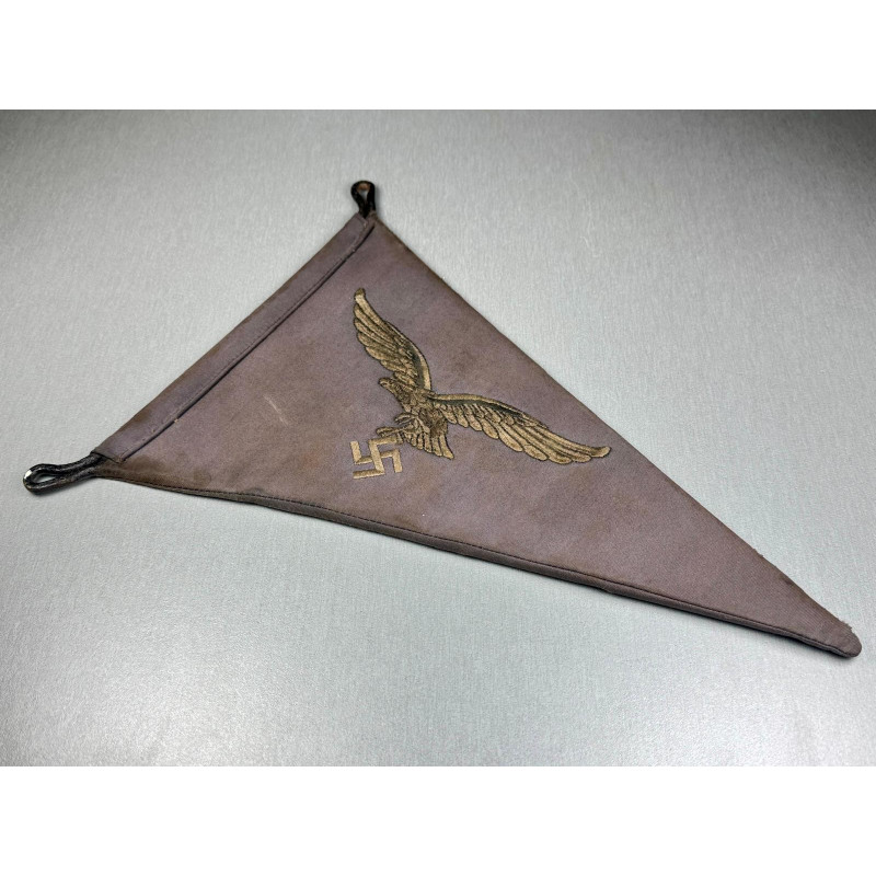 WW2 LUFTWAFFE OFFICERS CAR IDENTIFICATION PENNANT